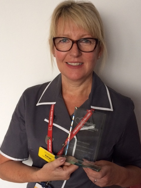 Heart failure nurse wins national award | Guy's and St Thomas' NHS ...